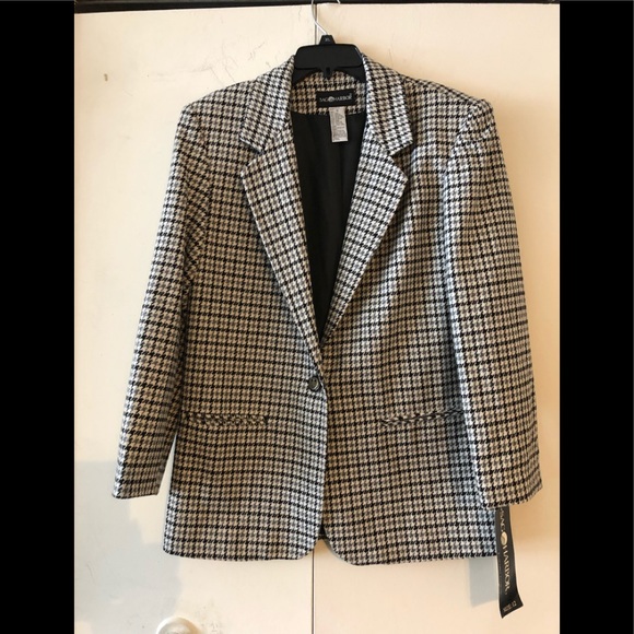 Sag Harbor | Jackets & Coats | Sag Harbor Blazer Size 2 | Poshmark